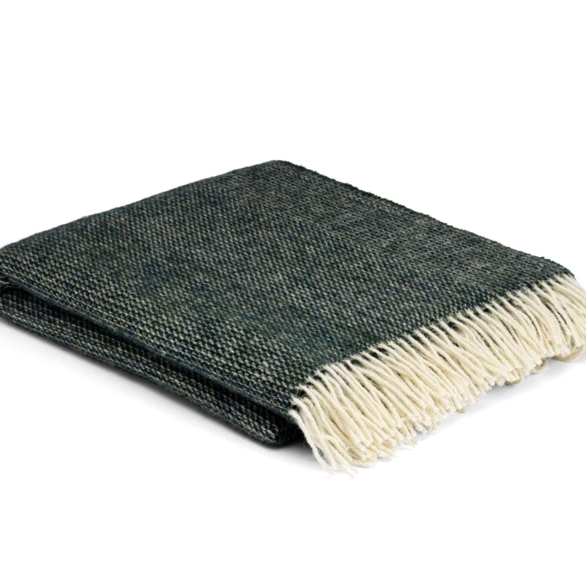 100% Pure Wool Throw - Moss - McNutts of Donegal – Faerly