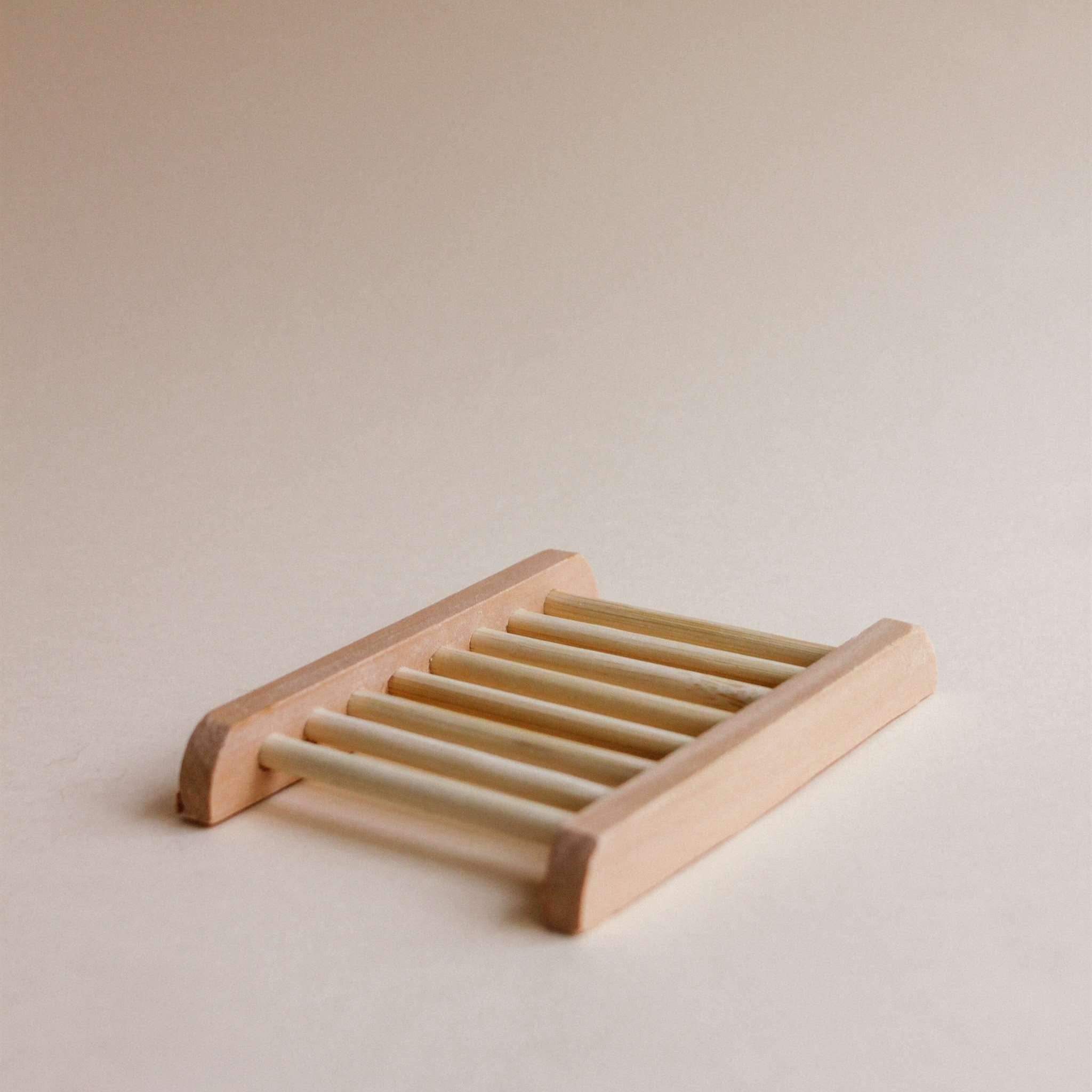 Nordic Style Bamboo Soap Dish - Soap Rack – Faerly